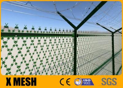 China ASTM Standard Bto-22 Welded Razor Wire Mesh Is Used In Airports And itary Bases for sale