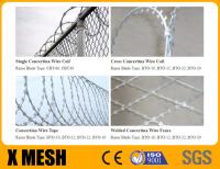 China Concertina Razor Barbed Wire With 2.5mm Wire And 0.5mm Blade Thickness For Security Fields for sale