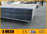 China Vertical Wire Spacing 75mm Galvanized Metal Mesh Fencing Green Ral 6005 Railway for sale