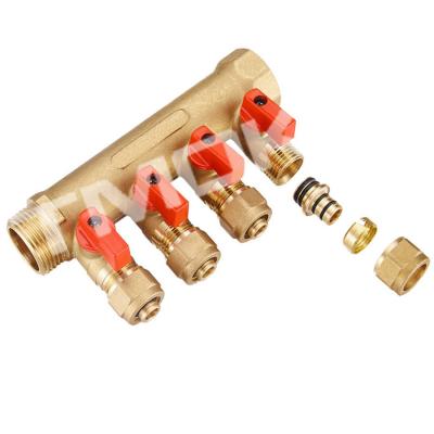 China Oil Trumpet 4 Way Plumbing Copper Water Manifold For Water Distributor for sale