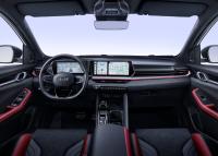 China 4 Wheel Geely Car Bingyue Turbo Fuel Car Petrol Luxury Adult Car 4700mm for sale