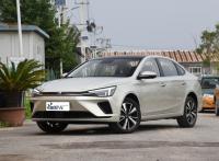 China Good Condition 520KM New Energy Electric Car Vehicle RISING AUTO ER6 Used Sedan EV Car for sale