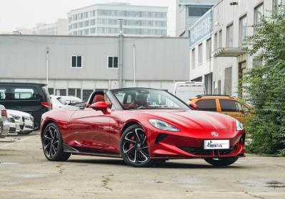 China Elegant Roadster Motor Power Electric MG Car MG Cyberster Left Drive New Energy EV Car for sale