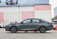 China Factory 4 Doors 5 Seats 3 Box Chang An Ev Changan Yida Automobile Sedan Gasoline New Car for sale