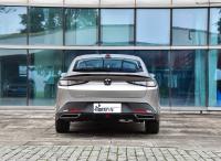 China 2024 Competitive Export Import Luxury Chang An EV Changan Yida Wholesale Gas Sedan New Car for sale