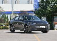 China 2024 ODM Good Condition Intelligent Chang An EV Changan Qiyuan A05 Sedan Hybrid New Car for sale