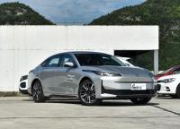 China 2024 Competitive Export Import Luxury Wholesale EV Changan Qiyuan A05 Sedan Hybrid Gasoline New Car for sale