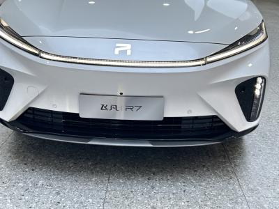 China 10.5h Charging Intelligent Electric Powered Car Rising R7 MG S9 9 Pure Full Electric Car for sale