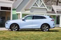China Cheap New Energy Automatic Automotive Motor Power Electric Vehicle Hybrid Petrol Fuel Car for sale
