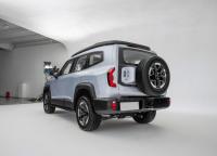 China Intelligent Technology Sport Auto 5 Seater Chang An EV SL G318 5 Seaters SUV 1.5L Fuel Car for sale