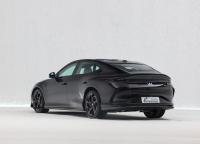 China 2024 ODM High Speed IM Electric Car L6 5 Seaters Hatchback Pure New Energy Vehicle Car for sale