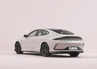 China Fast Ship Smart Sport Automotive Motor Power IM Electric Car L6 Sedan EV Car for sale