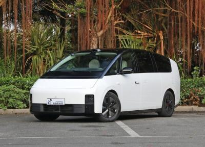 China Lixiang Mega Electric Vehicle Fast Ship Smart Sport Automotive Motor Power EV Car for sale