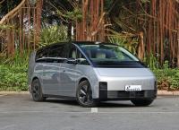 China Customizable Fashion Personalized Lixiang Mega Electric Vehicle 5 Seaters MPV Auto Pure New Energy EV Car for sale
