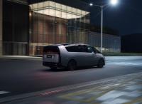 China Buy In Stock Lixiang Mega Electric Vehicle 5 Seaters MPV Auto Pure New Energy EV Car for sale