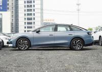 China 5 Seat Hatchback Electric Car with 150Kw Permanent Magnet Synchronous Battery Car for sale