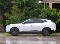 China Intelligent Technology New Energy Automatic Battery EV Hybrid Gasoline Petrol Fuel Car for sale