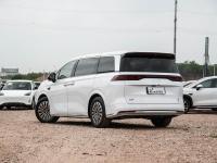 China Fast Ship Luxury New Version Latest BYD Xia MPV 7 Seat Hybrid Petrol 1.5T New Car for sale