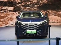 China High Speed Electric Vehicle 5 Door 7 Seat BYD Xia MPV New Energy Hybrid Gas Car for sale