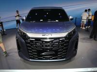 China New Version Latest BYD Xia MPV Use In Family 7 Seat Hybrid Gas 1.5T EV Car for sale