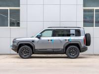 China Customized Automatic High Speed Large Space Outdoor 5 Door 5 Seat SUV EV New Car for sale