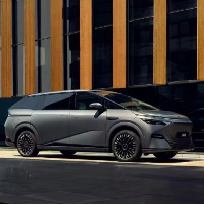 China Pure New Energy ODM Electric Vehicle Xpeng X9 Large Space Model MPV EV New Car for sale