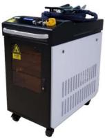China 100W 200W 300W Hand Held Laser Cleaning Machine For Rust Removal for sale