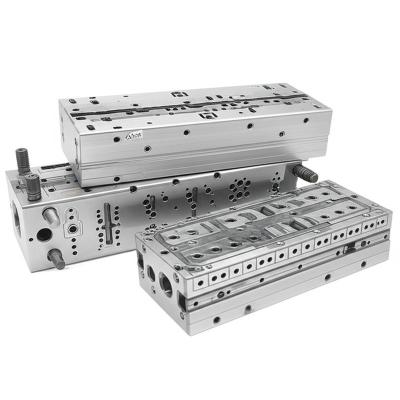 China Custom Colors Injection Molding Service with Hot Runner and Cold Runner Systems for 300,000-500,000 Shots Mold Life for sale