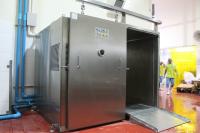 China PLC Controlled Vegetables Vacuum Cooling Equipment 220V 500kg Manual Door System for sale