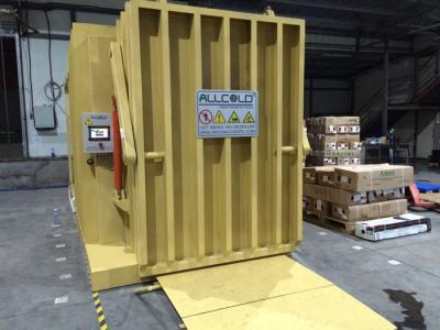 China AVC Series Vacuum Cooler for Flowers and Produce - 20-30 Minute Cooling from 30°C to 3°C with 300-6000kg Capacity for sale