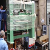 China Vertical Metal Coil Steel Slitting Machine 25T 300KW for sale