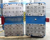 China 1000K Shot PE Overmolding Injection Molding With S136 Cavity for sale