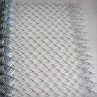 China Factory PVC Coated Chain Link Mesh Fence Galvanized Diamond Mesh Fence for sale