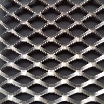 China Pulled Plate Expanded Wire Mesh for Walkway Zoo Fence Mesh for sale