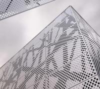 China Hot Dipped Galvanized /Electro Galvanized Perforated Metal Wire Mesh Panel Sheet for sale