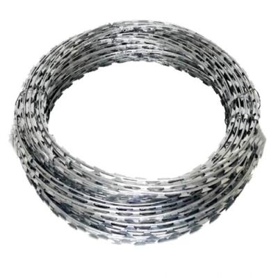 China Cheap Price Concertina Hot Dipped Galvanized Diamond Welded Decorative Razor Barbed Wire Mesh for sale