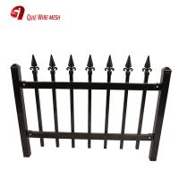 China Wrought Iron Driveway Gate Decorative Hollow 3 Foot Spearhead Powder Coated Modern Wrought Iron Gate And Fence for sale