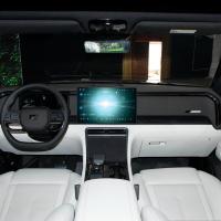 China 2023 Jishi 01 6 Seats Hybrid SUV 5050mm Length Dual Motor AWD Used Electric Car EV for sale