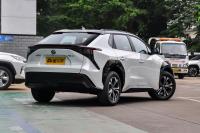 China 2023 Toyota Bz4X 2WD Long Range PRO EV Electric SUV 150kW 266.3Nm for sale