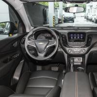 China 2023 Chevrolet Equinox Yujie Version Gasoline Car with Ventilated Disk Type Braking System for sale