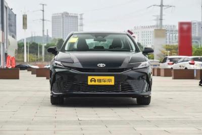 China Toyota Camry 2024 2.0E Elite Edition 4D 5-Seat Sedan 4915mm GSV Certified for sale