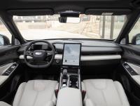 China Geely Boyue Atlas Cool 1.5TD Intelligent SUV 5 Seats 0km Used Gasoline Car 2023 for sale