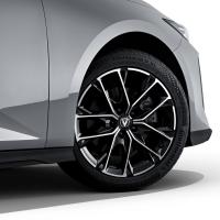 China Changan UNI-V 1.5T 5-Seat Gasoline Sedan 130kW 245Nm Front Wheel Drive for sale