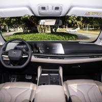 China Changan Hunter 4WD Warrior Knight 2024 Dual Motor Extended Range Pickup 180km EV for sale