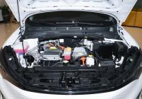 China Changan Eado EV460 Left Steering Electric Sedan 401km Range 120kW Motor for sale