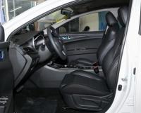 China Changan Eado EV460 Left Steering Electric Sedan 401km Range 120kW Motor for sale