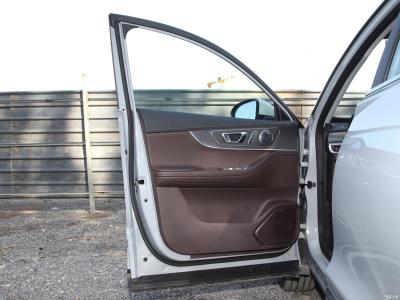 China Chery Tiggo8 PRO 290T 2WD Space 7 Seat Gasoline SUV 4745x1860x1745mm for sale
