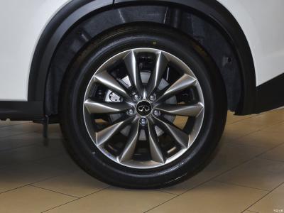 China Dongfeng QX50 Four-Wheel Drive Elite Edition SUV 5 Seats 2.0L 192kW for sale