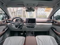 China 2023 Volkswagen ID6X Pure Smart 7-Seater Electric SUV 460km Range 63.2kWh for sale