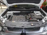 China 2021 Outlander FWD SUV Gasoline 2.0L 166HP L4 Engine 5 Seats for sale